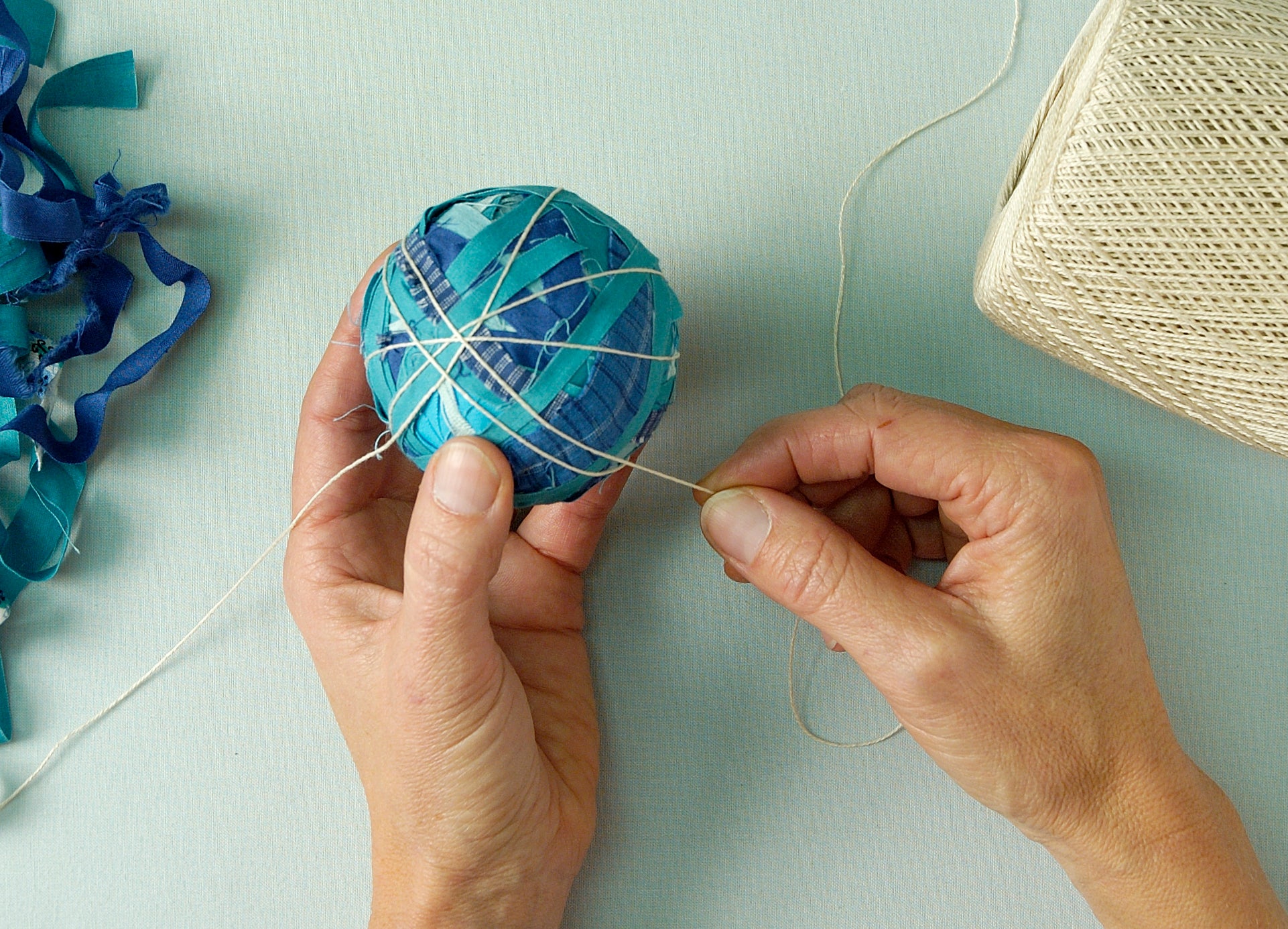 All the Trimmings Scrap Ball free project pattern – Denyse Schmidt Quilts